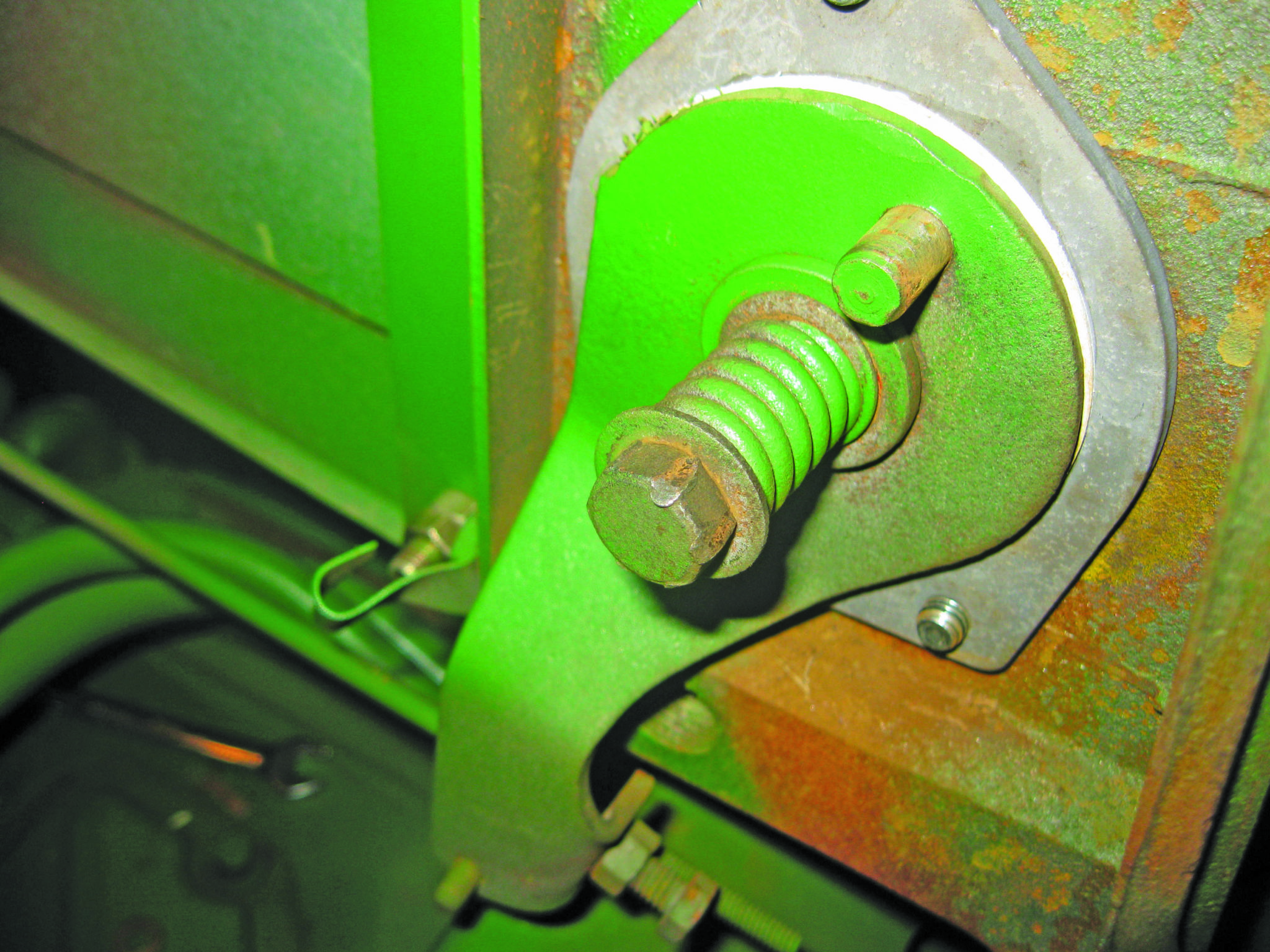 Fixing a Throttle Friction Disc. - Green Magazine