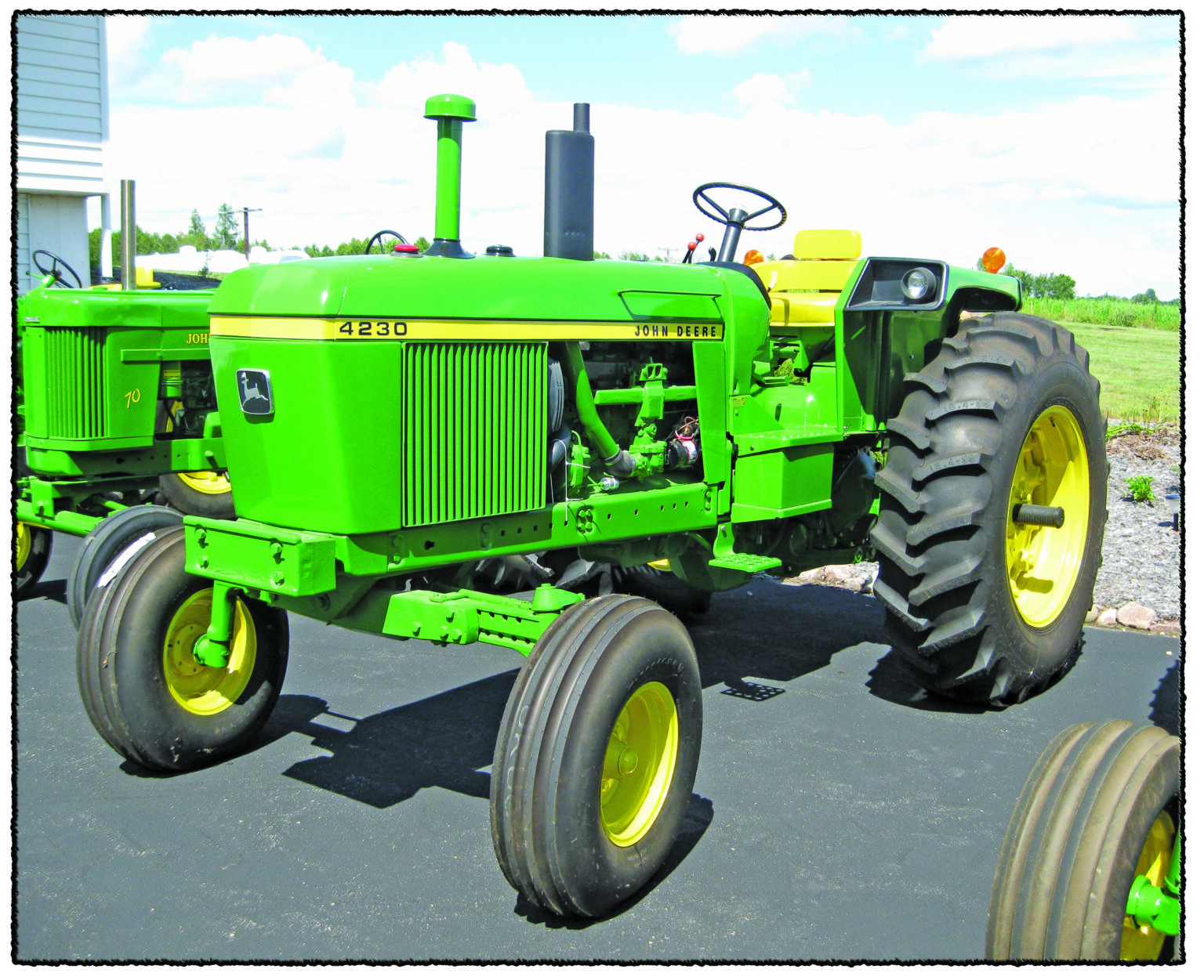The John Deere 4230 - Green Magazine